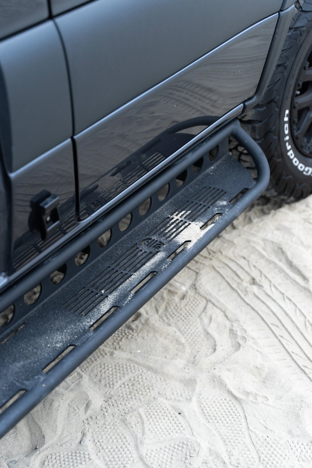 SV Sprinter Side Steps – Sandy Vans