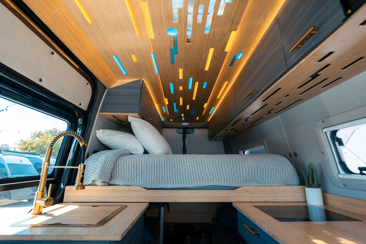 AWD Sprinter Scout - "Casper The Sandy Ghost" – Sandy Vans